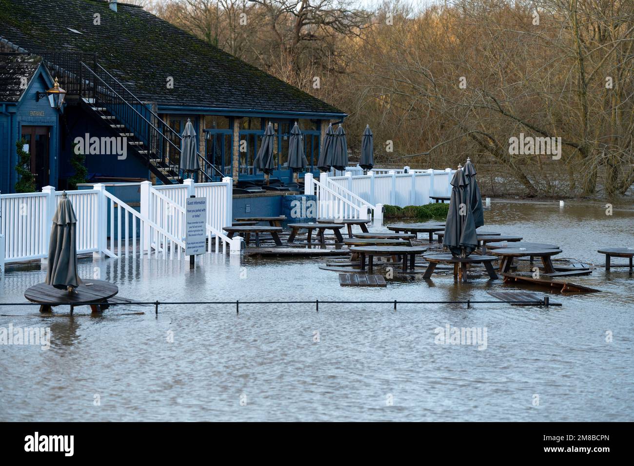 13.01.23. FLOODING SOMERSET. *pub name correction* The flooded ...