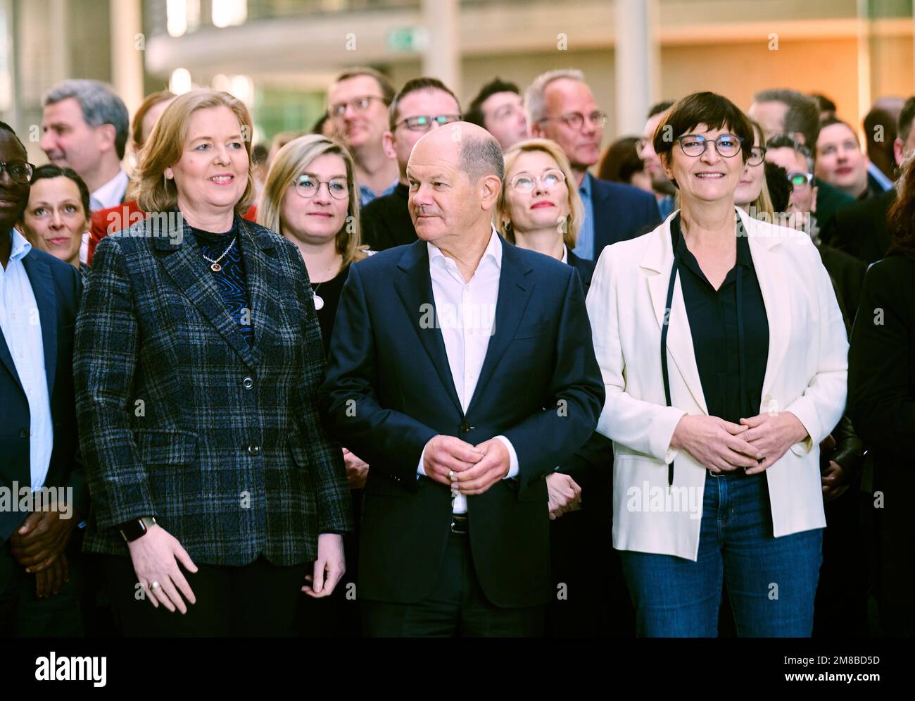 Berlin, Germany. 13th Jan, 2023. Bundestag President Bärbel Bas (l-r ...