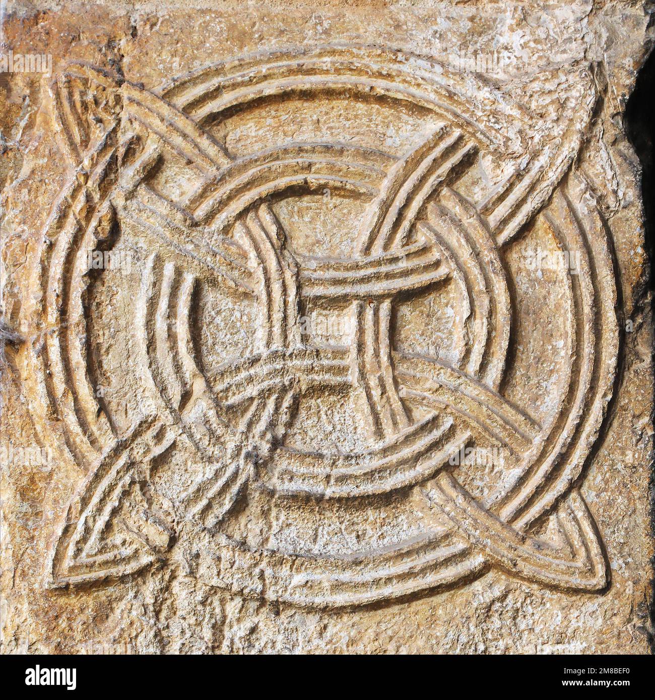 Medieval romanesque stone capital hi-res stock photography and images ...