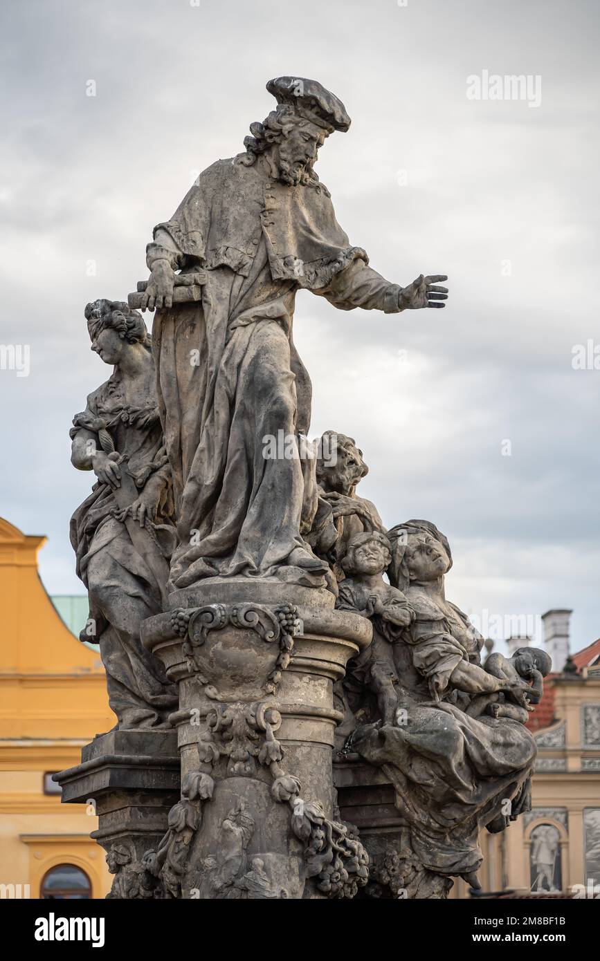 Statue of st ivo kermartin hi-res stock photography and images - Alamy