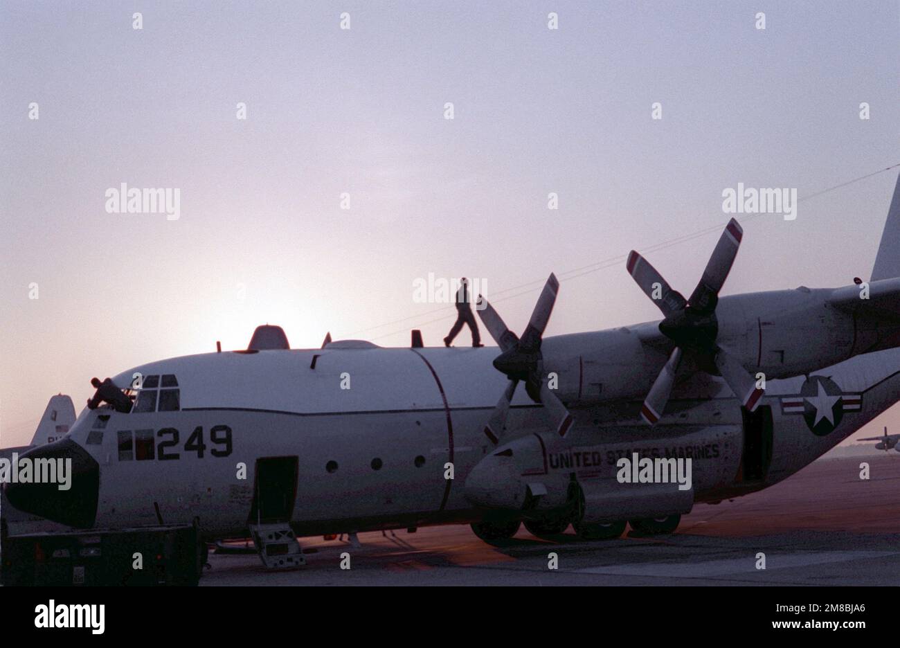 Members of the crew of a Marine Refueler-Transport Squadron 253 (VMGRT ...