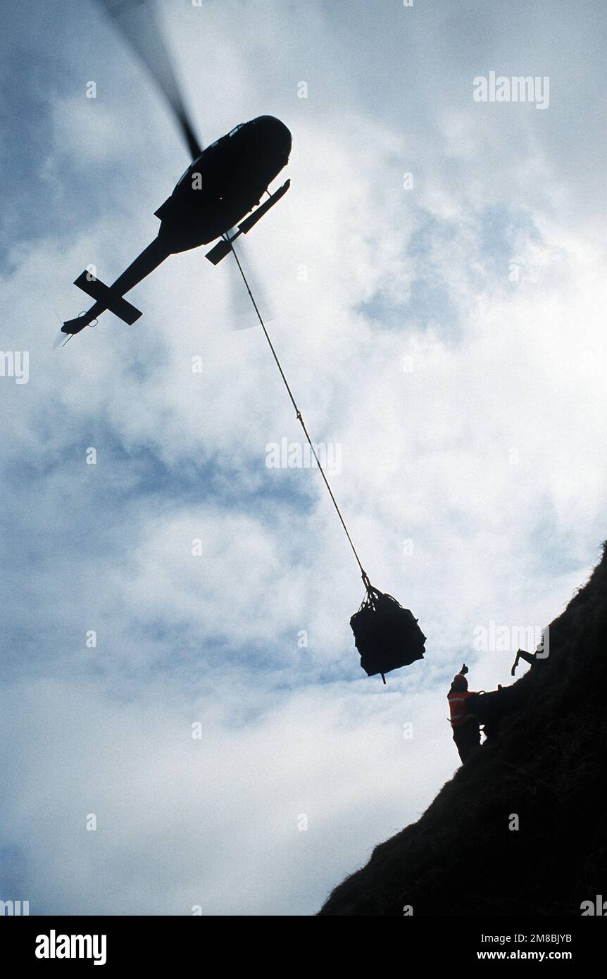 Sergeant First Class Thomas Cole of the 207th Aviation Regiment, Army ...