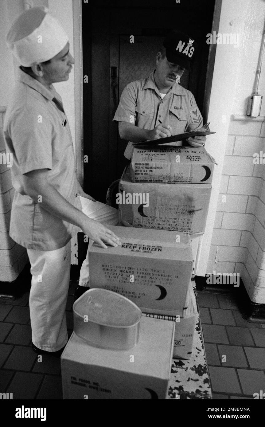 10527 Black and White Stock Photos & Images - Alamy