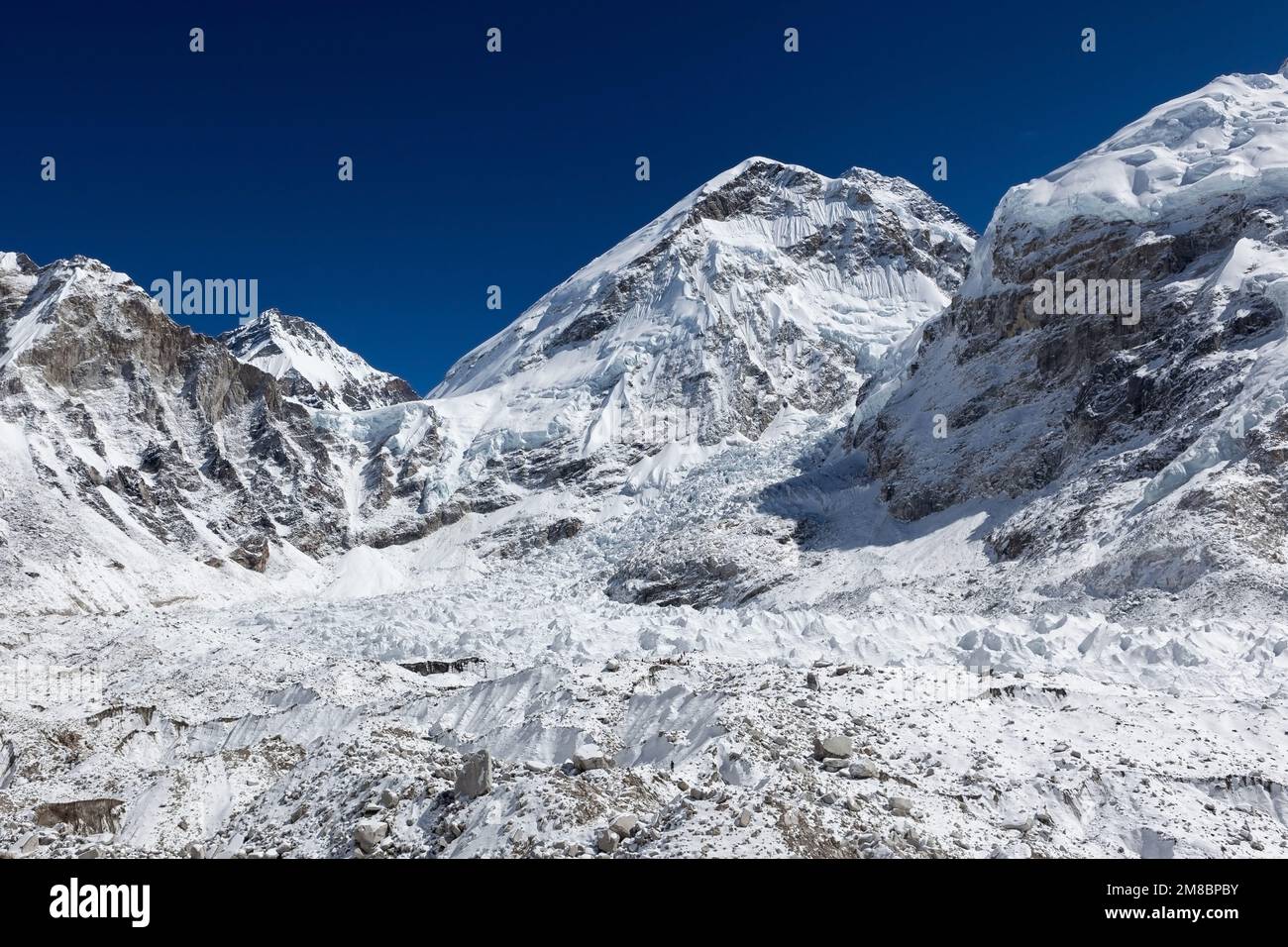 Khumbu glacier in Everest Base Camp, Himalayas, Nepal Stock Photo - Alamy