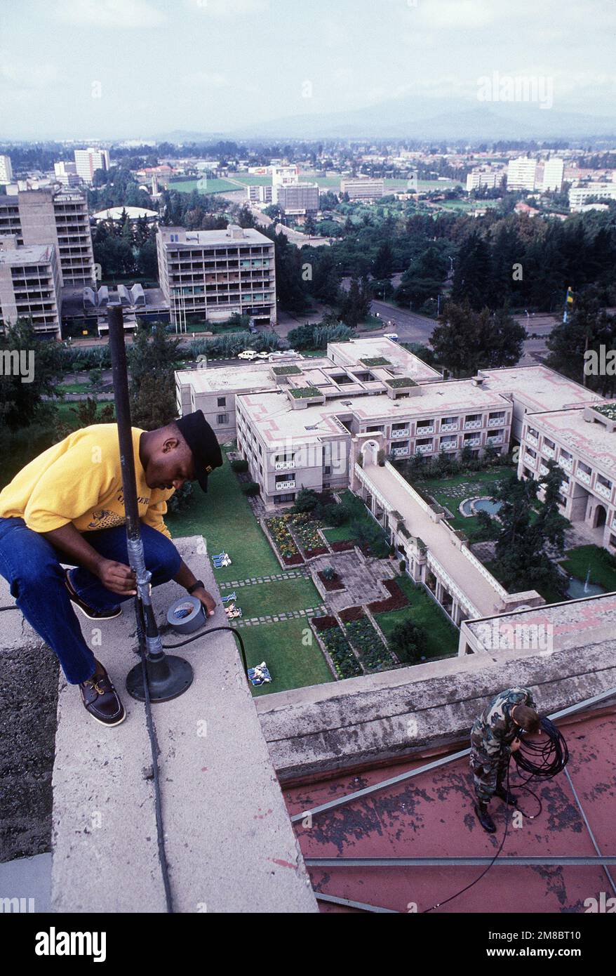 SGT Rodney Rivers, 1ST Special Operations Wing, installs an antenna on ...