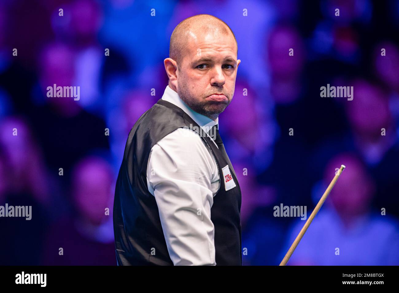 London, UK. 13th Jan, 2023. Barry Hawkins v Judd Trump in Quarter ...
