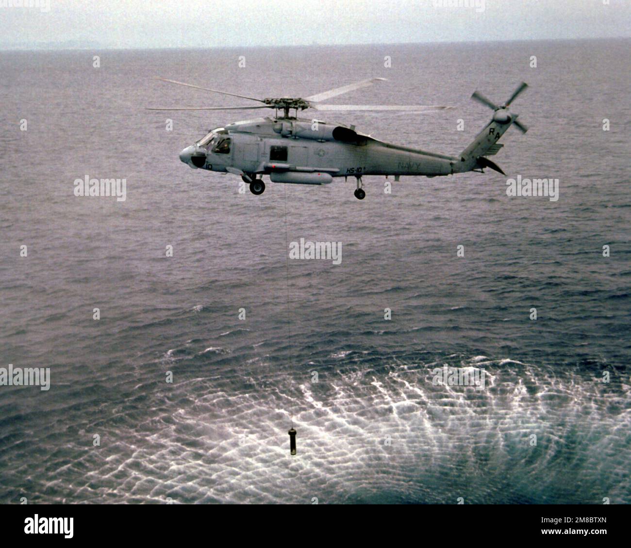 An SH-60F Sea Hawk helicopter from Helicopter Anti-submarine Squadron ...