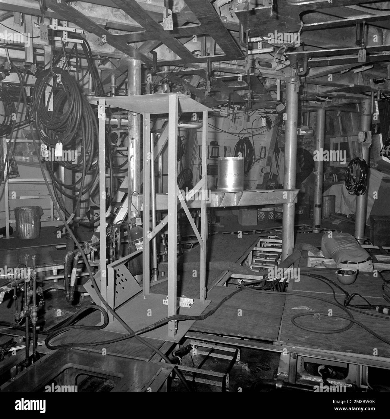 A view of Aegis radar room No. 5 on the guided missile cruiser ...
