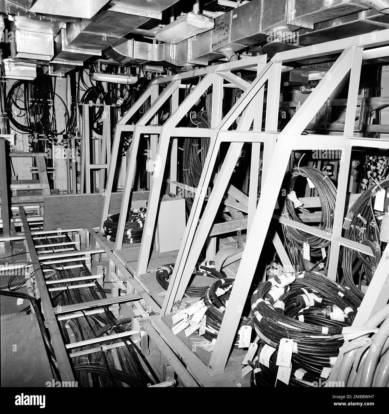A view of computer central on the guided missile cruiser GETTYSBURG (CG ...