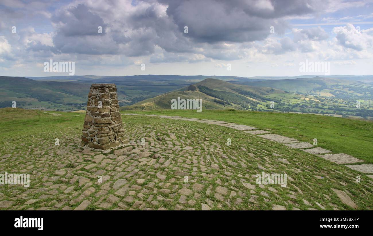 Mam Tor, the Peak District, England Stock Photo - Alamy