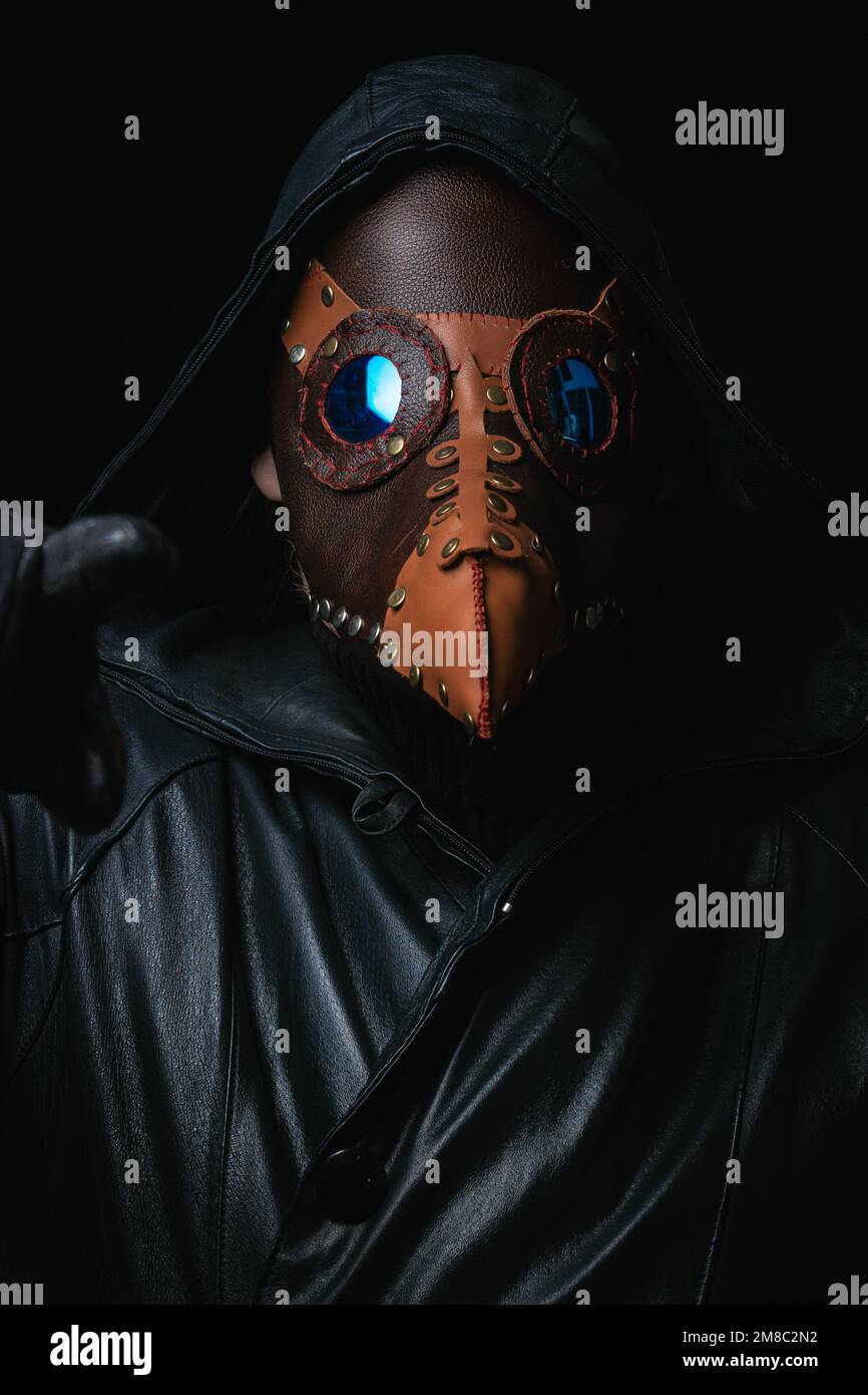 Plague doctor with crow-like mask isolated on black background Creepy ...
