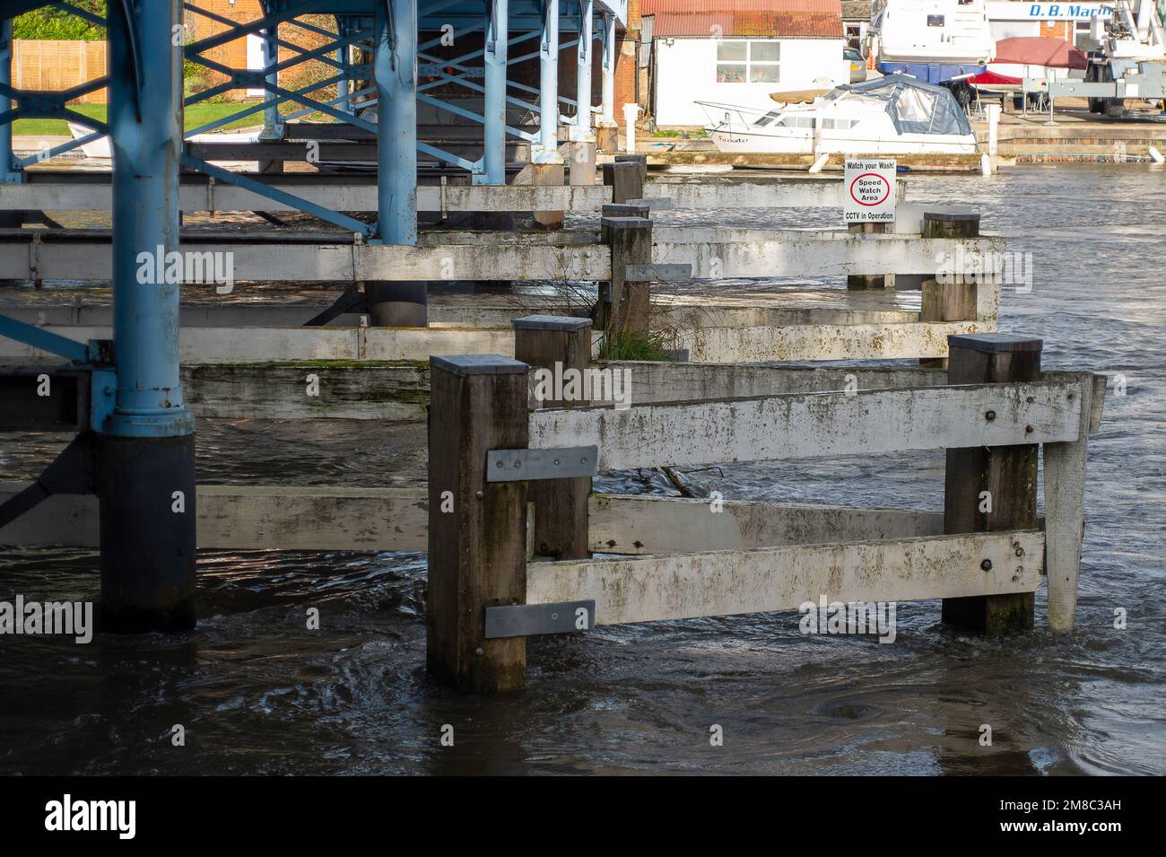 Rising river levels hi-res stock photography and images - Alamy