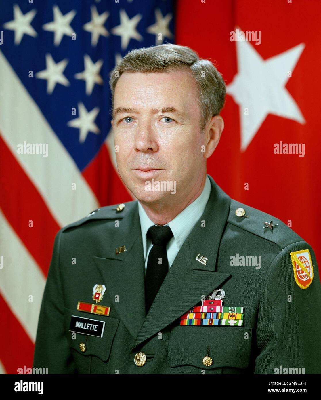 Mallette hi-res stock photography and images - Alamy