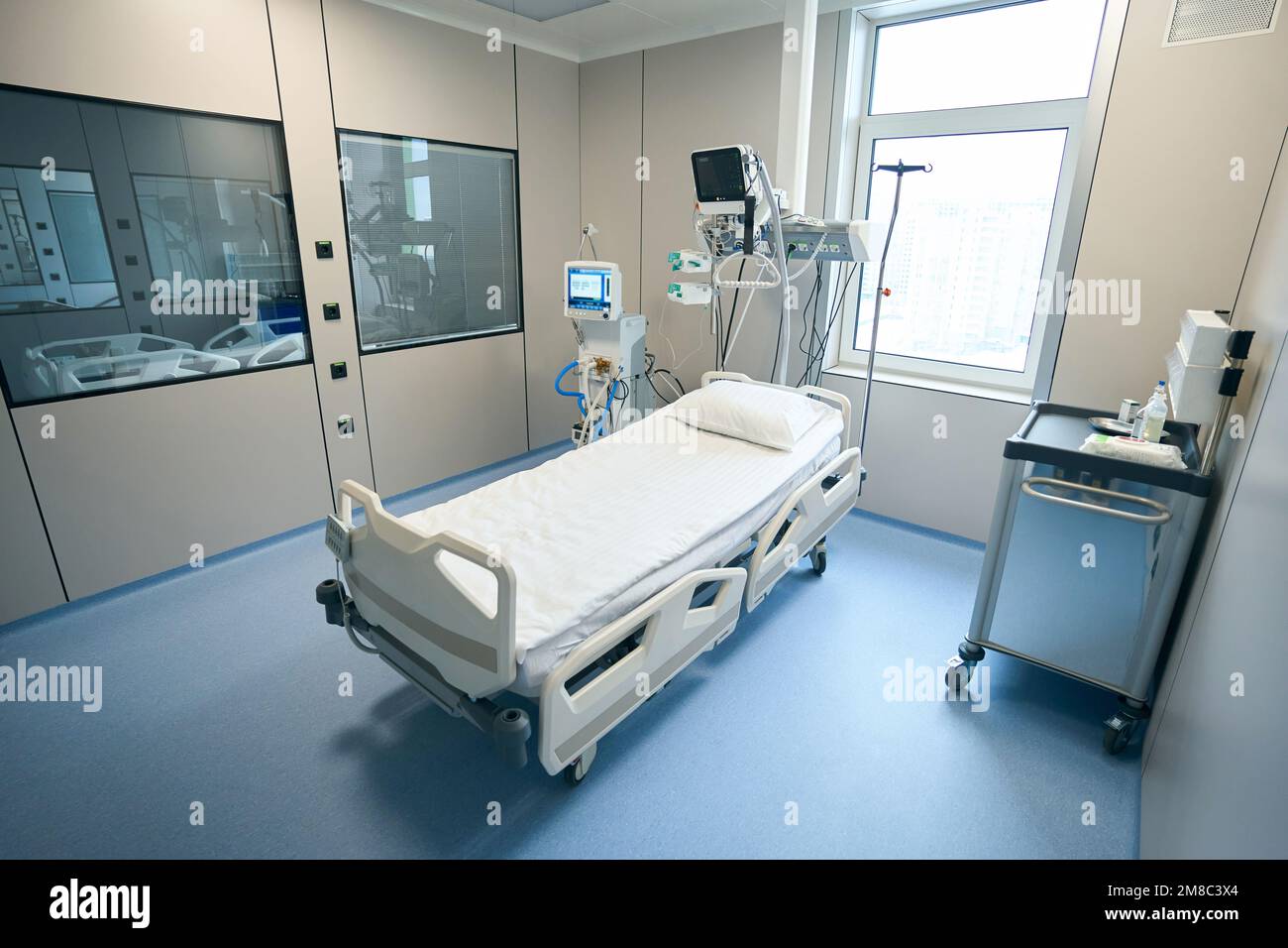 Interior of medical institution, ward for patient Stock Photo - Alamy
