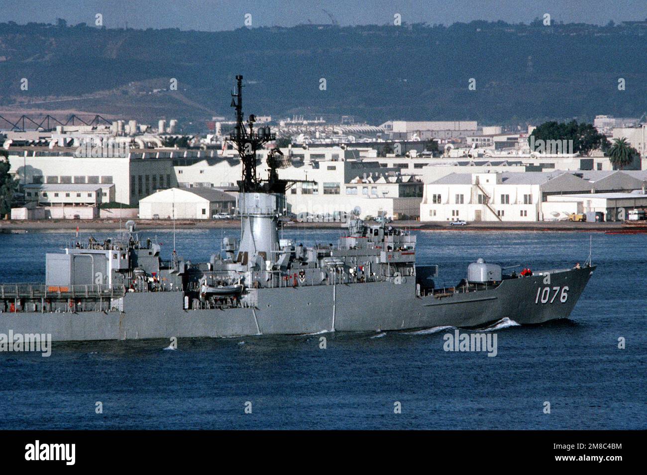 The frigate USS Fanning (FF-1076) departs Naval Station, San Diego ...