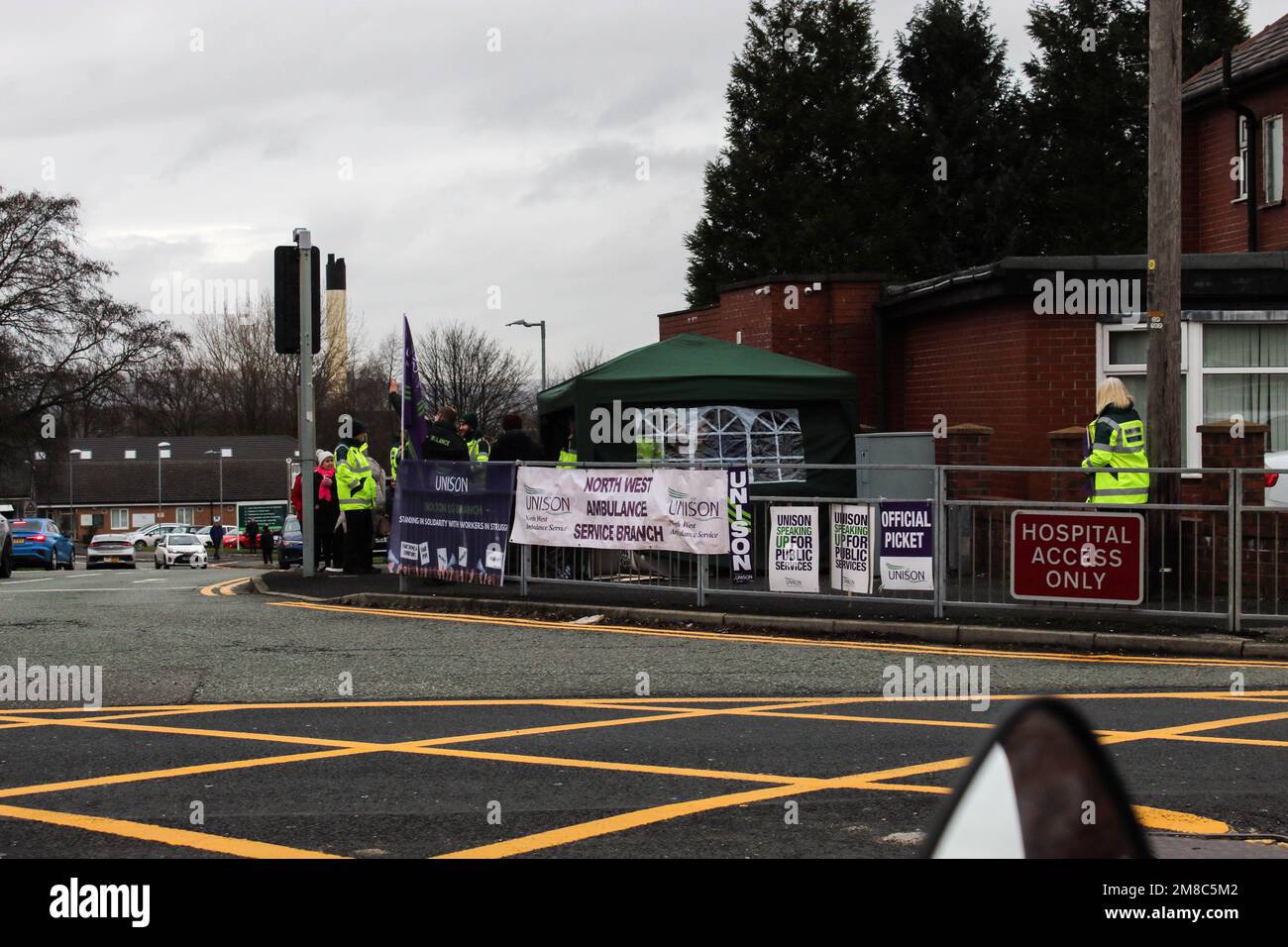 NHS workers strike Stock Photo - Alamy