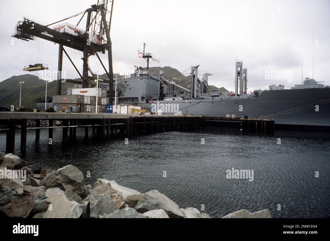 Uss mars afs 1 hi-res stock photography and images - Alamy