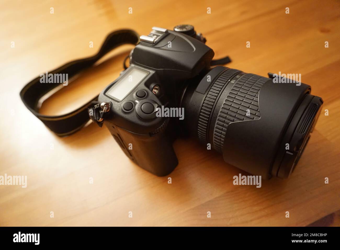 No lens attached hi-res stock photography and images - Alamy
