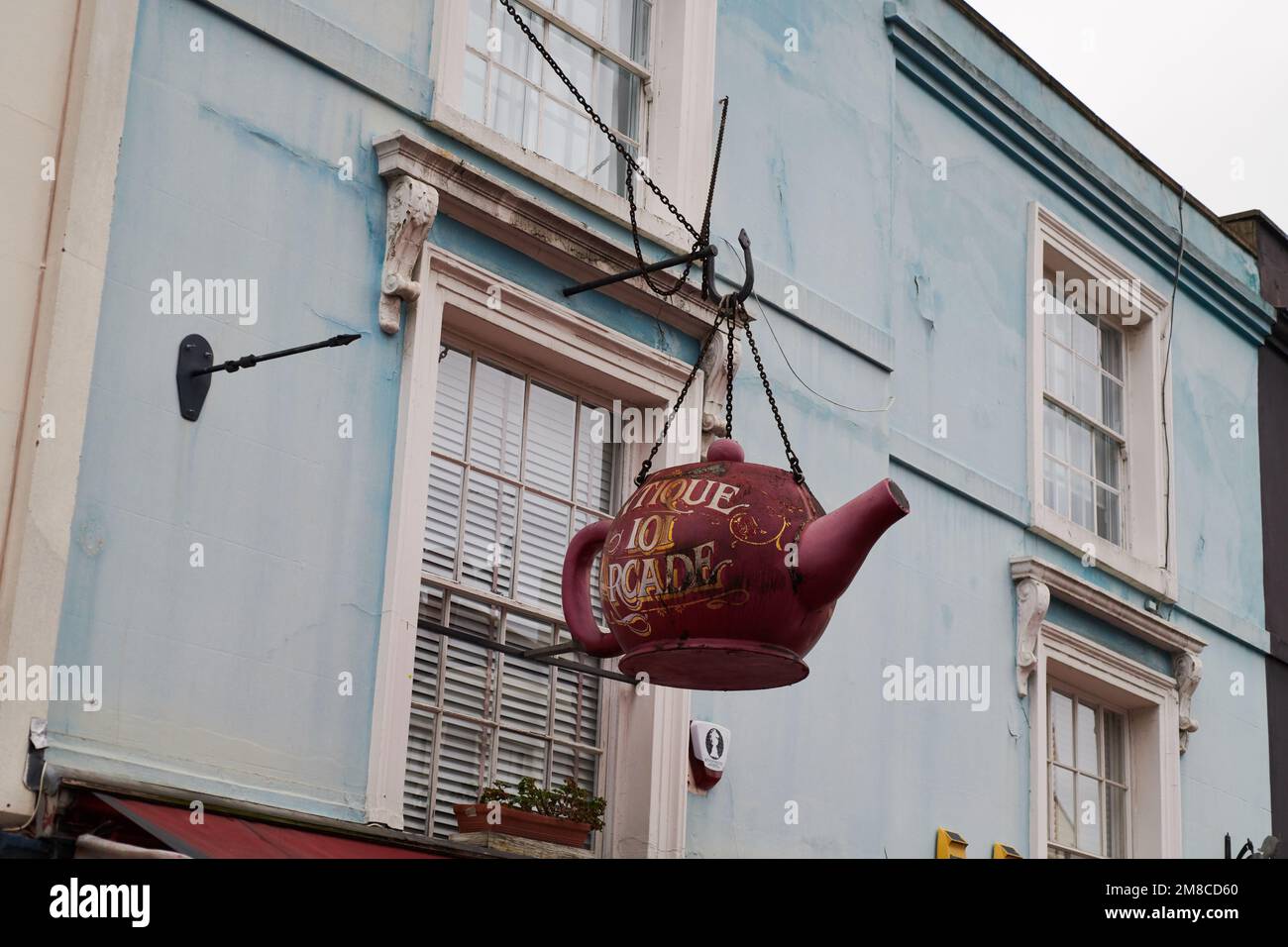 Teapot shop portobello hi-res stock photography and images - Alamy