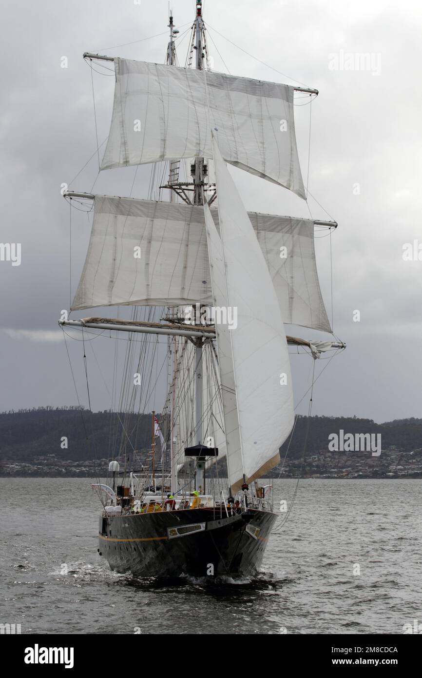 Young endeavour hi-res stock photography and images - Alamy