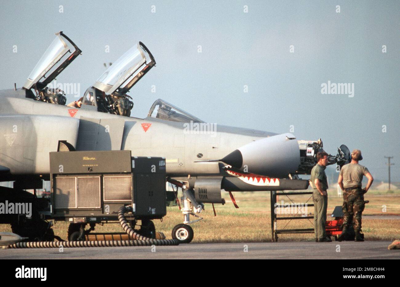 Fire control radar hi-res stock photography and images - Alamy