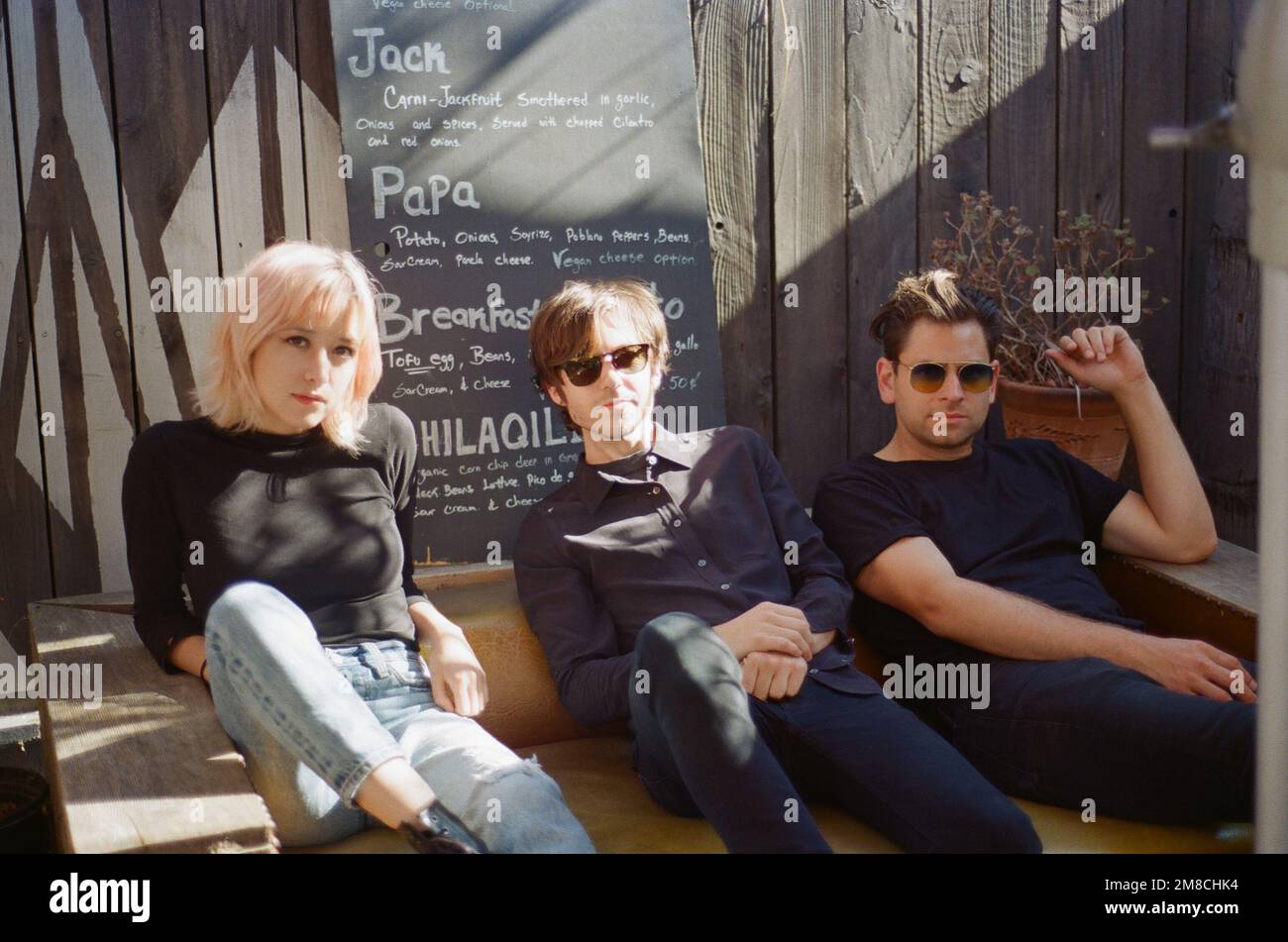 Lo Moon in concert at Annenberg Space for Photography in Los Angeles ...