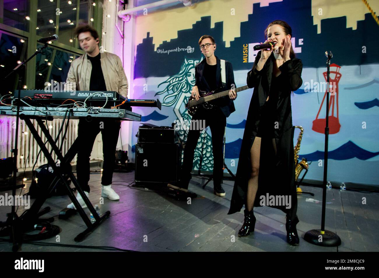 Marian Hill - Samantha Gongol and Jeremy Lloyd in session in Brooklyn ...