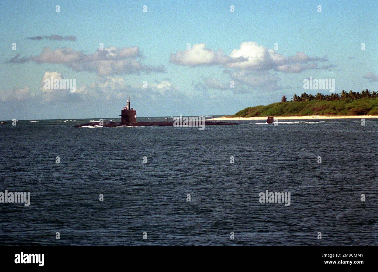 A port quarter view of the nuclear-powered attack submarine USS BUFFALO ...