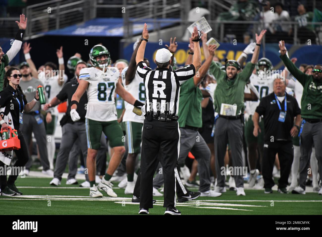 Game winning touchdown hi-res stock photography and images - Alamy