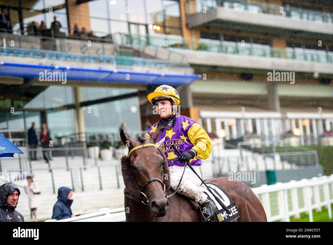 Mollie phillips jockey hi-res stock photography and images - Alamy