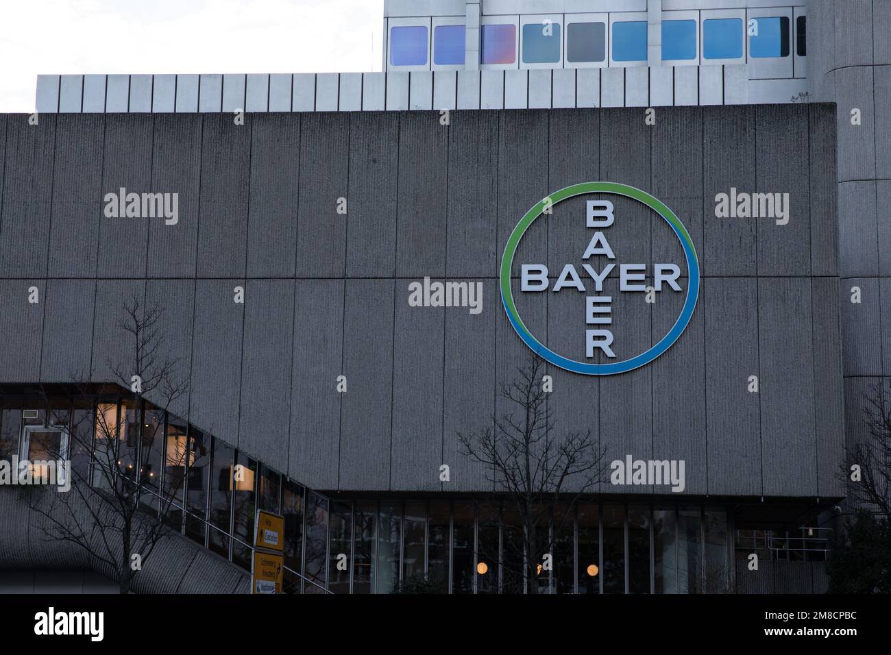 Bayer healthcare pharmaceuticals hi-res stock photography and images ...