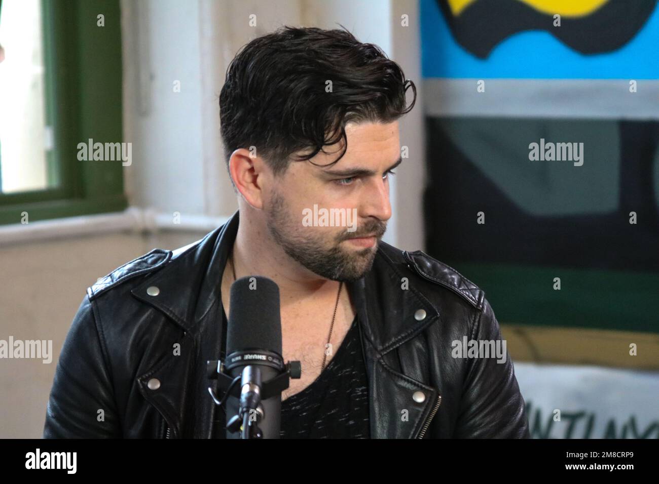 Mako films a session on Brooklyn Stock Photo - Alamy