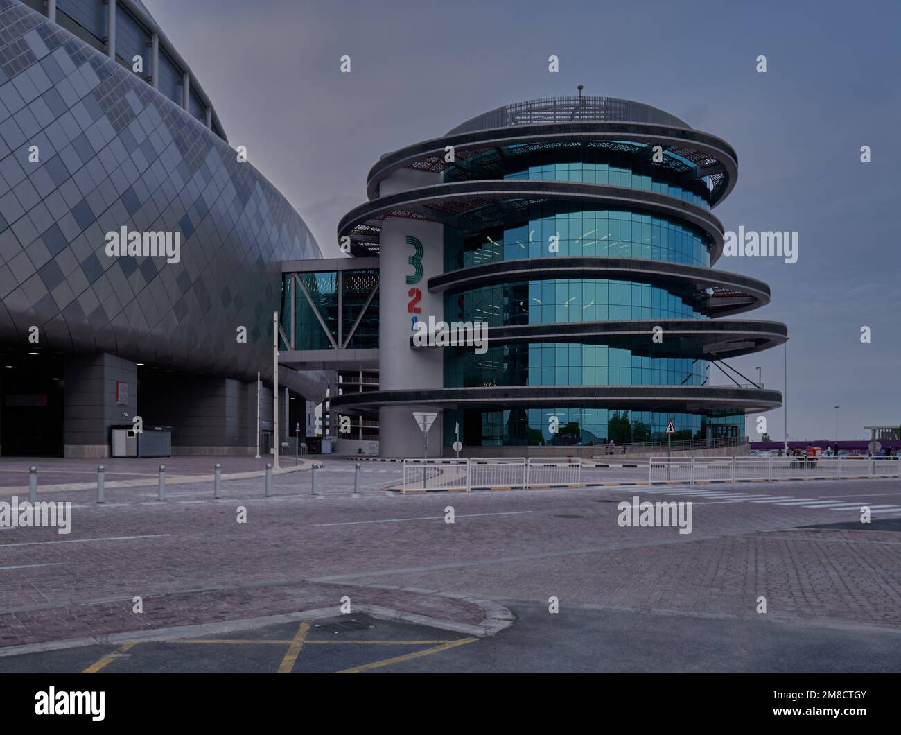 321 museum doha hi-res stock photography and images - Alamy