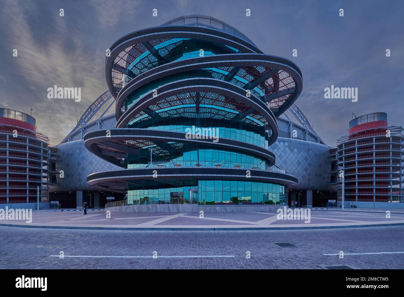 321 museum doha hi-res stock photography and images - Alamy
