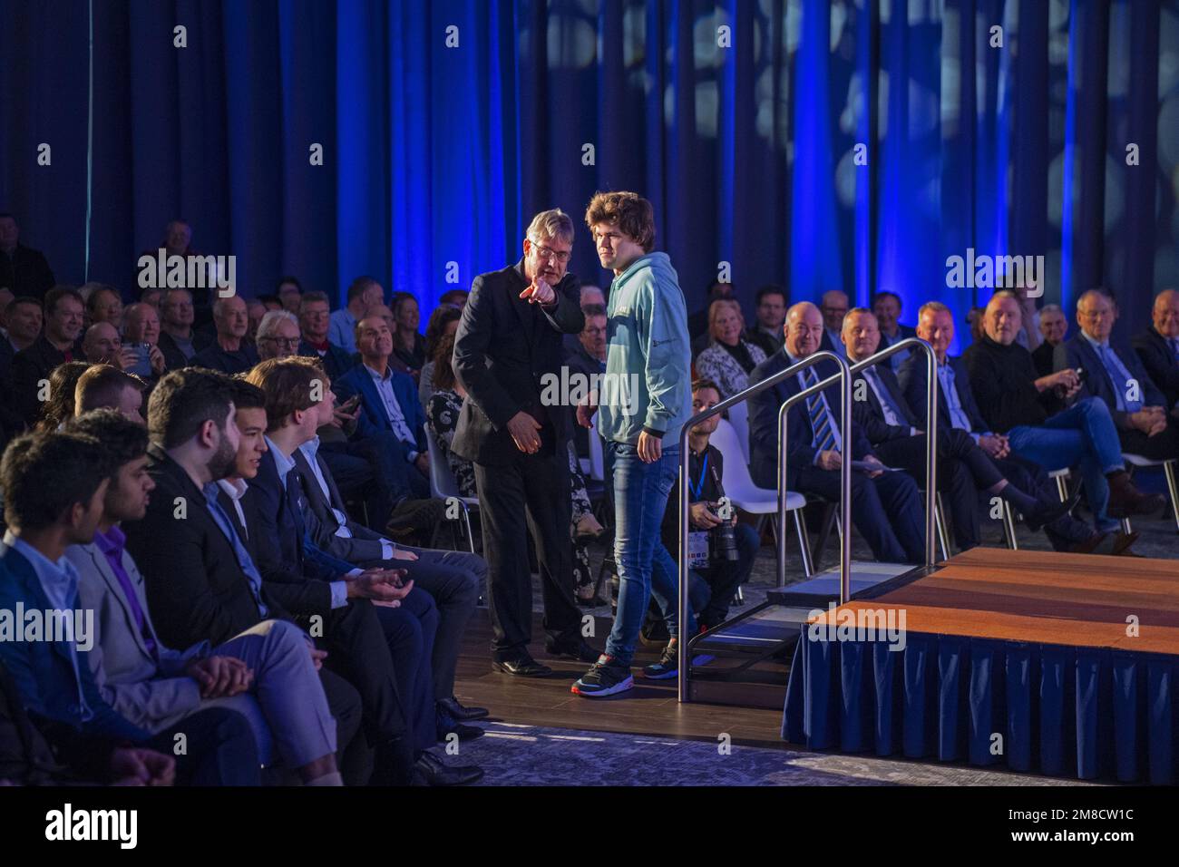 WIJK AAN ZEE - Chess player Magnus Carlsen from Norway during the ...