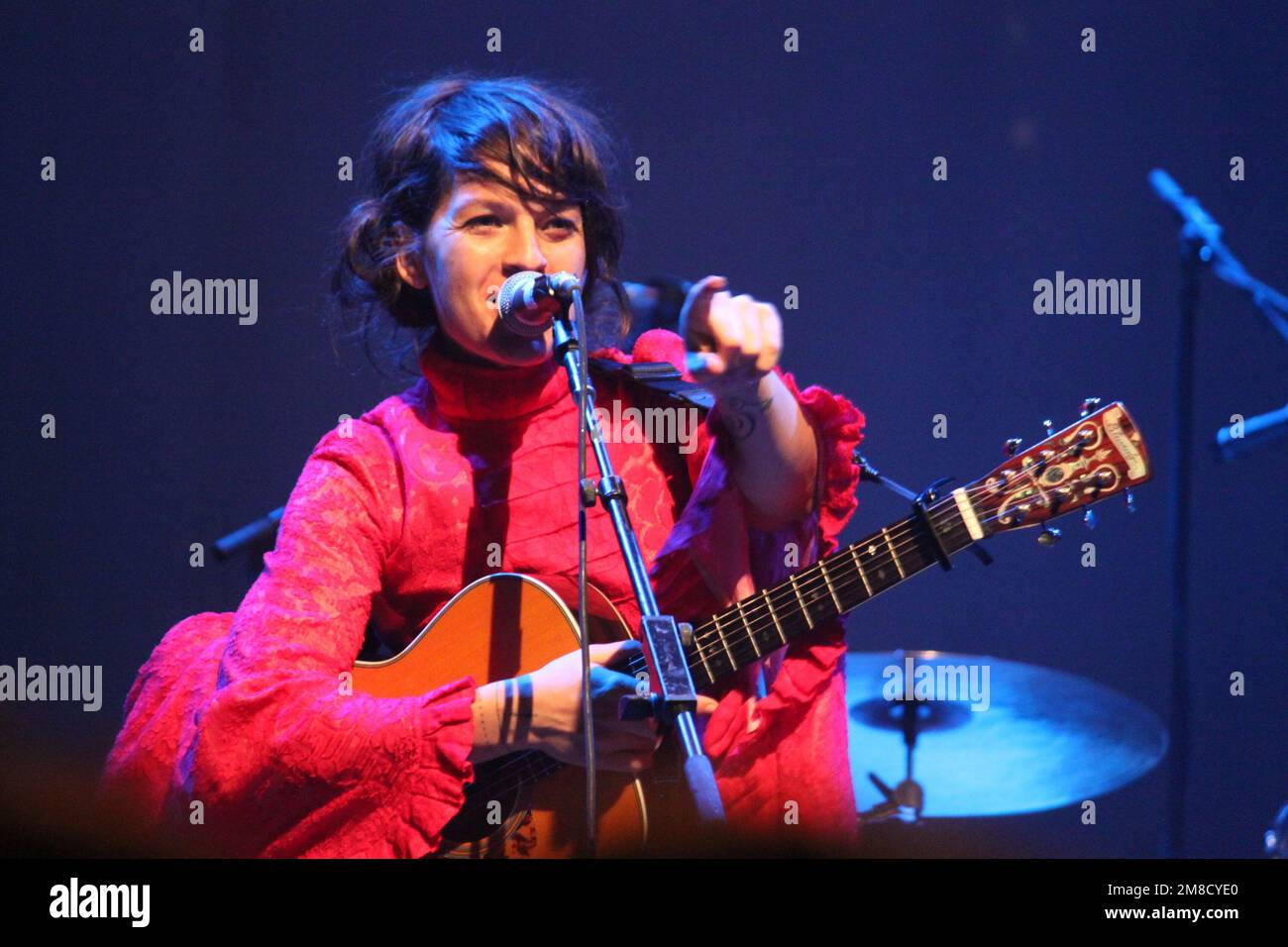 Jesca Hoop in concert at Terminal 5 in New York Stock Photo - Alamy
