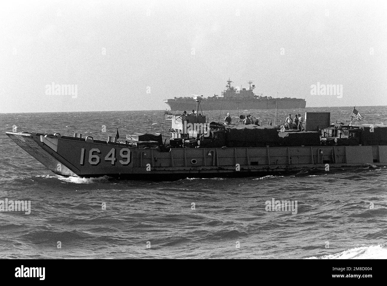 Marines of the 2nd Light Armored Infantry Battalion, 4th Marine ...