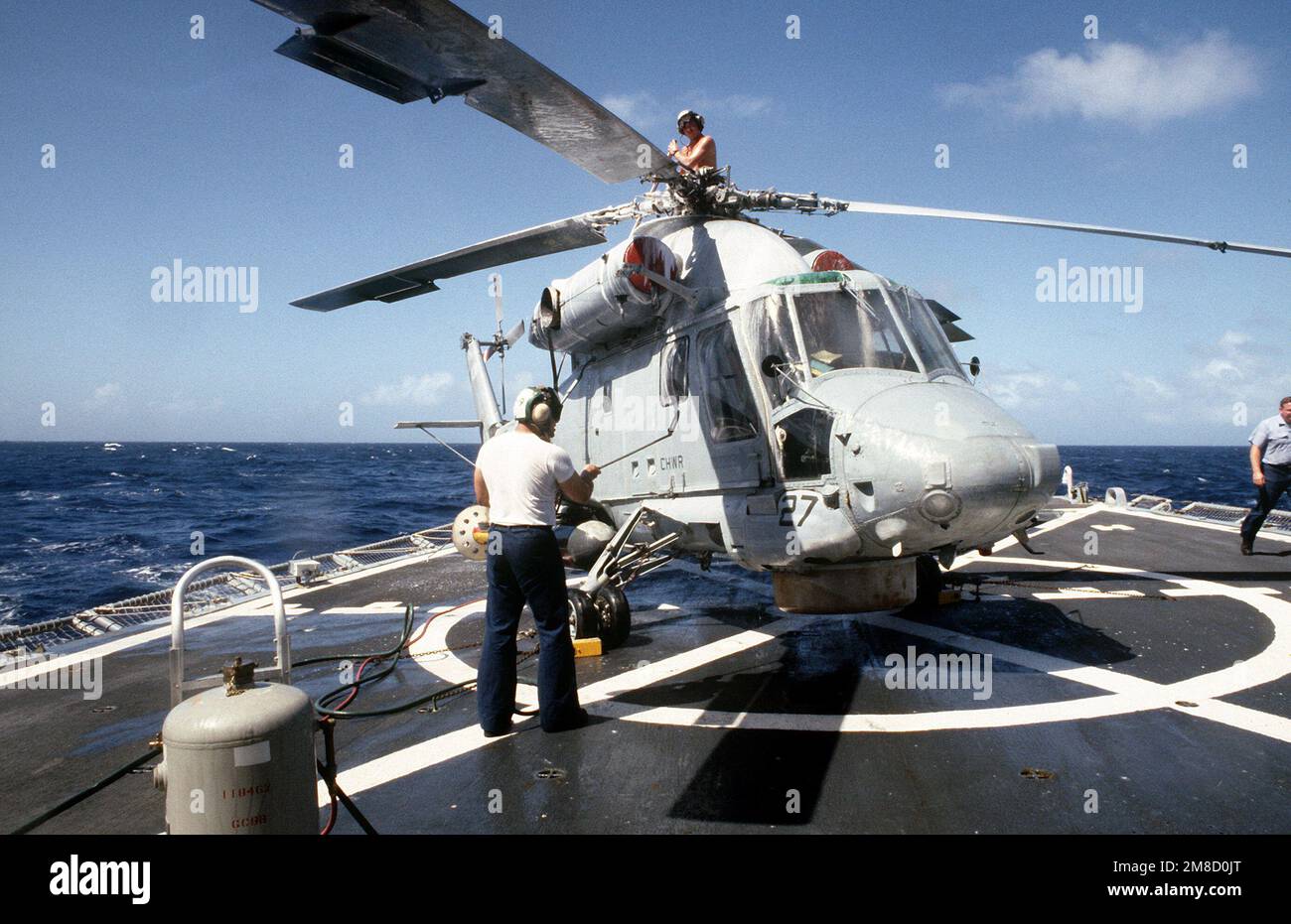An SH-2F Seasprite helicopter of Light Helicopter Anti-submarine ...