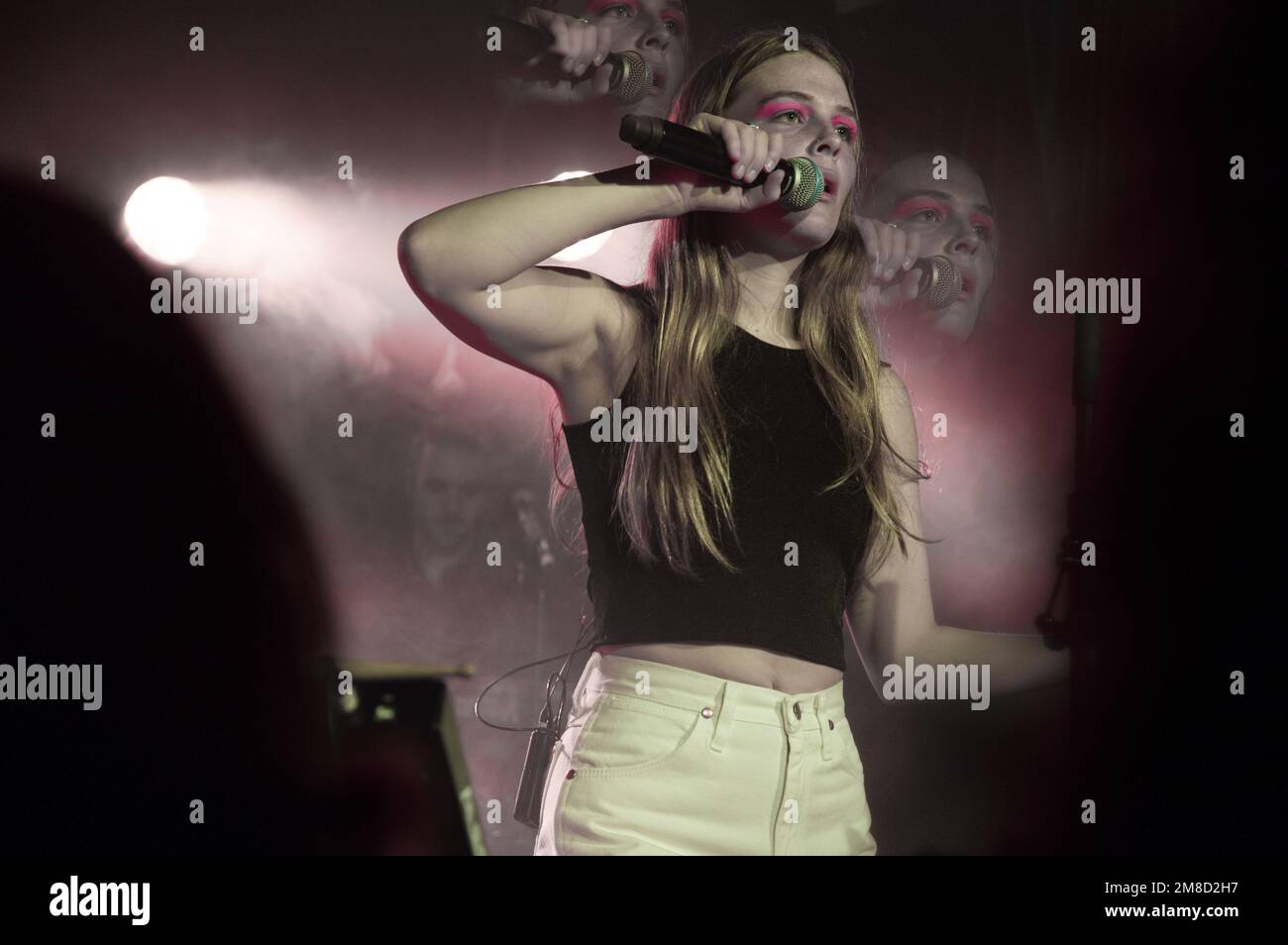 Maggie Rogers in concert at Omeara in London Stock Photo - Alamy