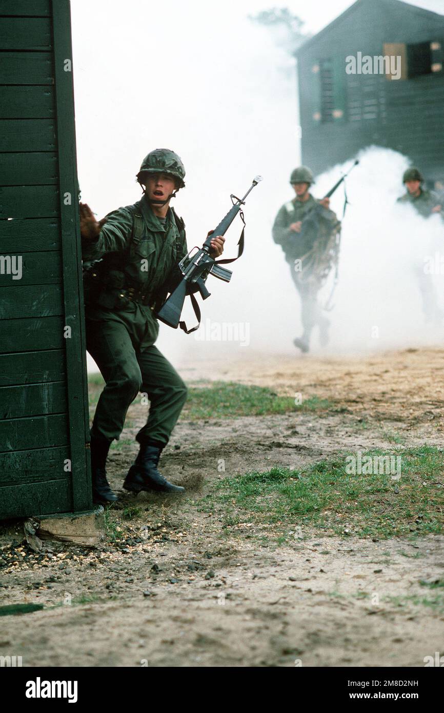 Technical Sergeant Kevin Cummings and SENIOR AIRMAN Scott Rizzo ...