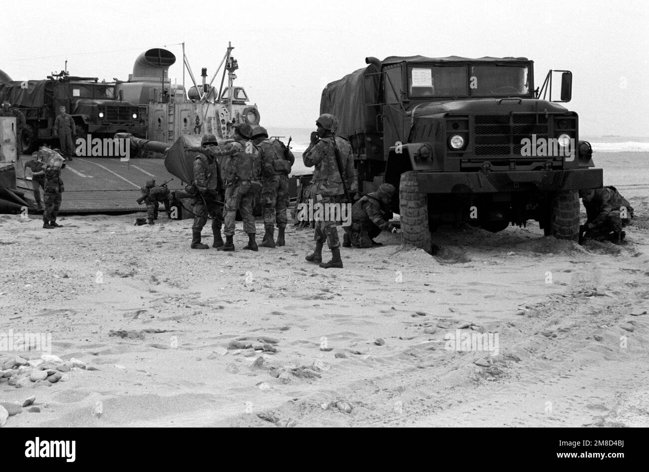 As 90 155mm howitzer hi-res stock photography and images - Alamy