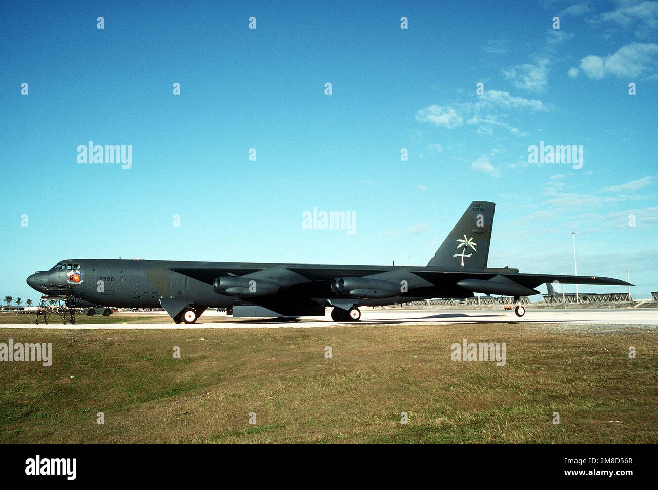 A left side view of the 43rd Bombardment Wing B-52G Stratofortress ...