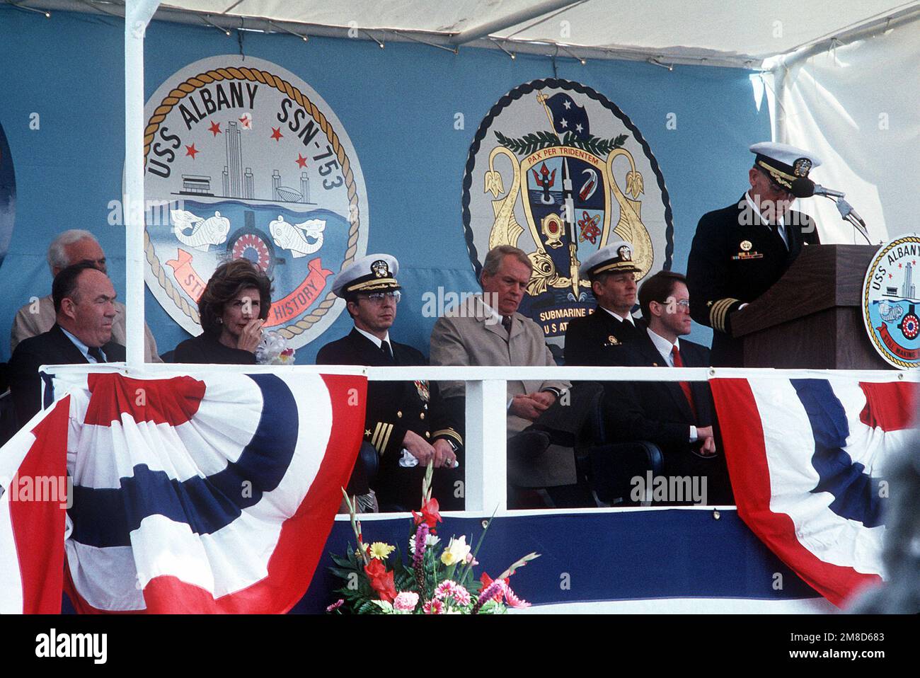 Supervisor of shipbuilding hi-res stock photography and images - Alamy