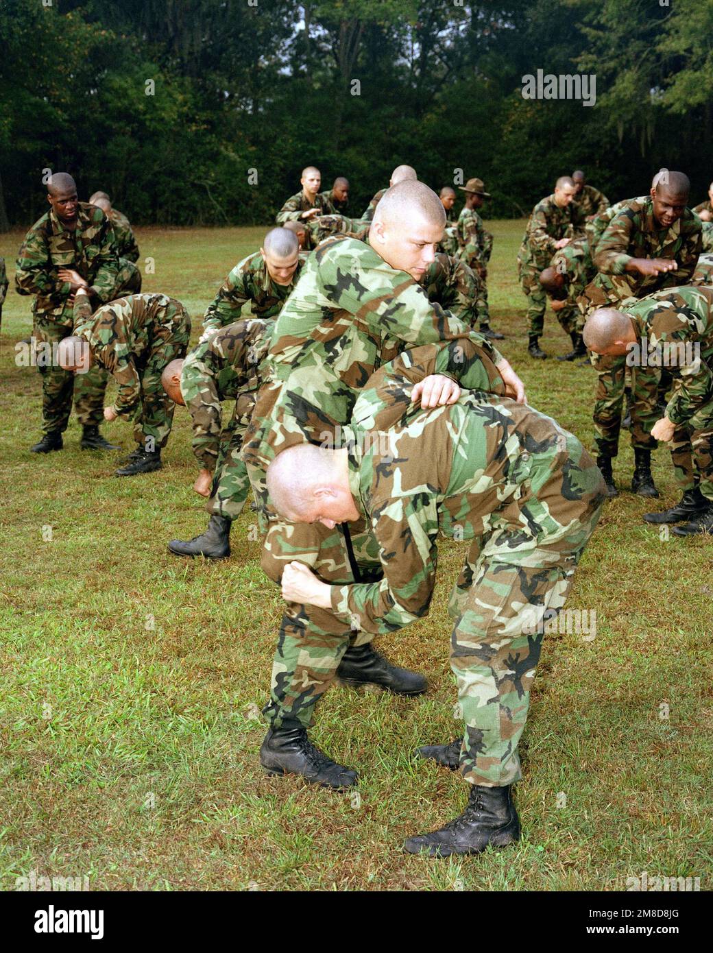 Recruits from the 2nd Recruit Training Battalion practice hand-to-hand ...