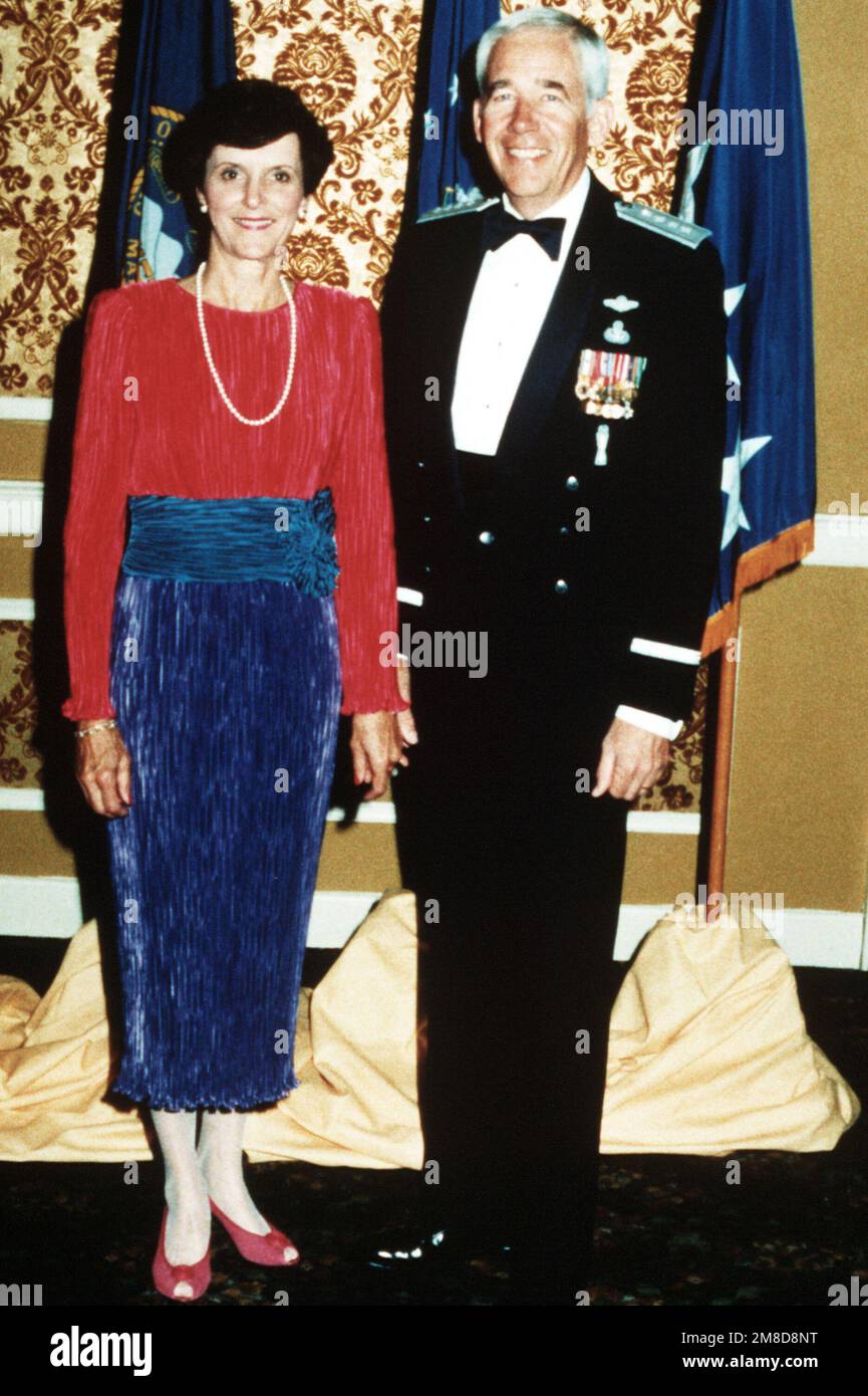 Honors banquet hi-res stock photography and images - Alamy