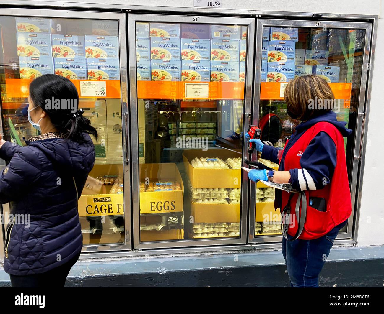 2023 inflation hi-res stock photography and images - Alamy