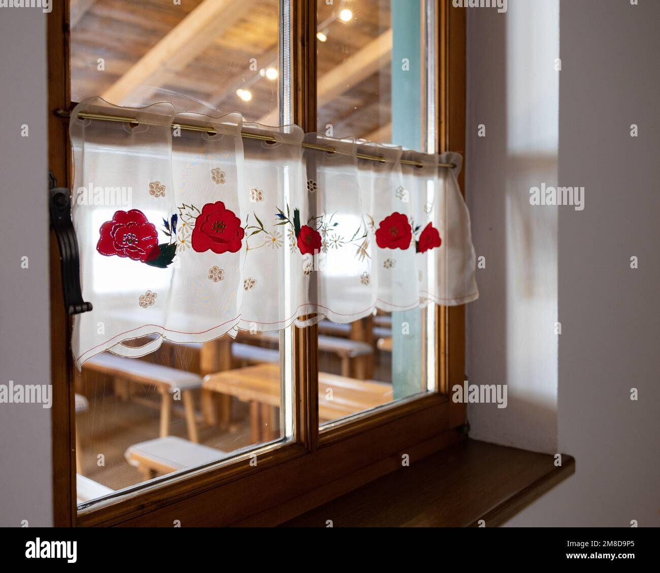 Cute cozy house hi-res stock photography and images - Alamy