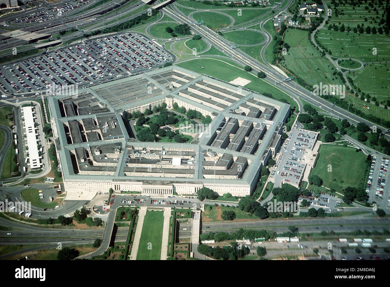 Va pentagon usa hi-res stock photography and images - Alamy