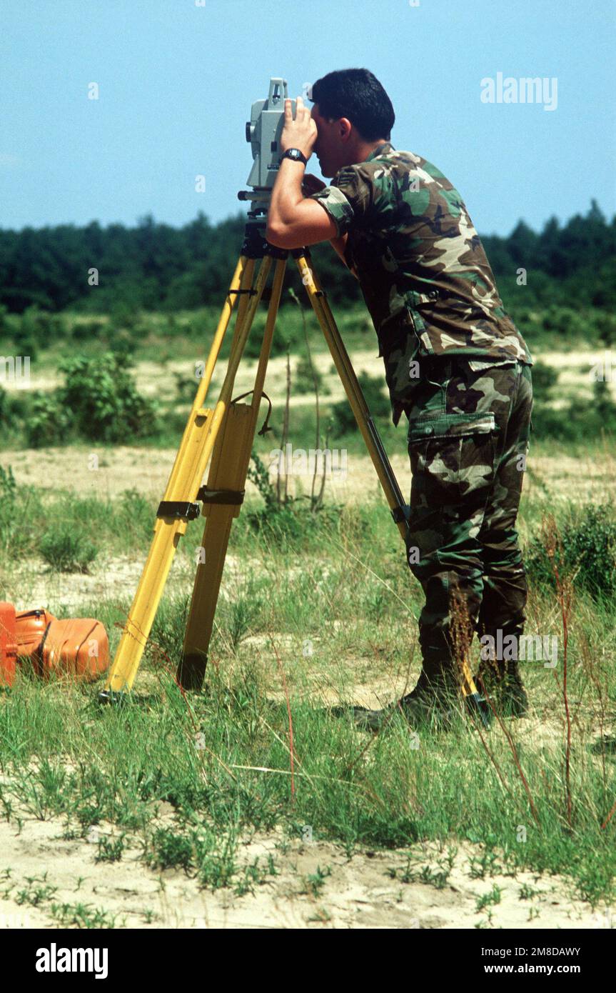Force measuring system hi-res stock photography and images - Alamy