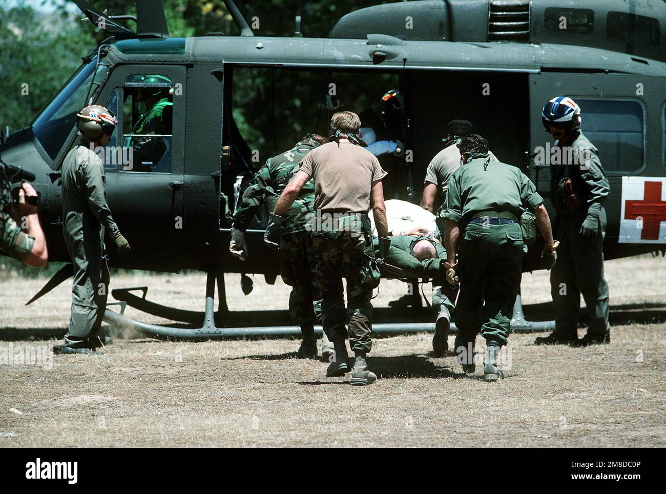 Medical evacuation helicopter army hi-res stock photography and images ...